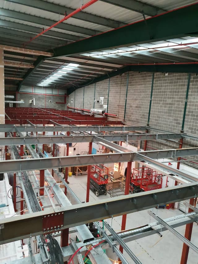 Mezzanine & Decking Expands UK Laboratory To Provide Extra Cold Storage